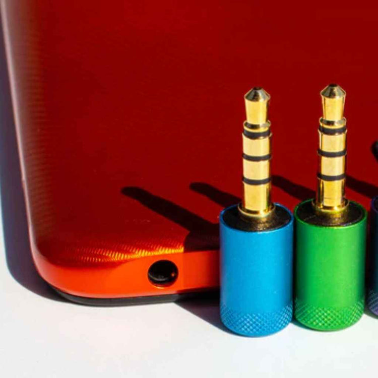 Tips for Blocking Your Laptop Microphone – Mic-Lock